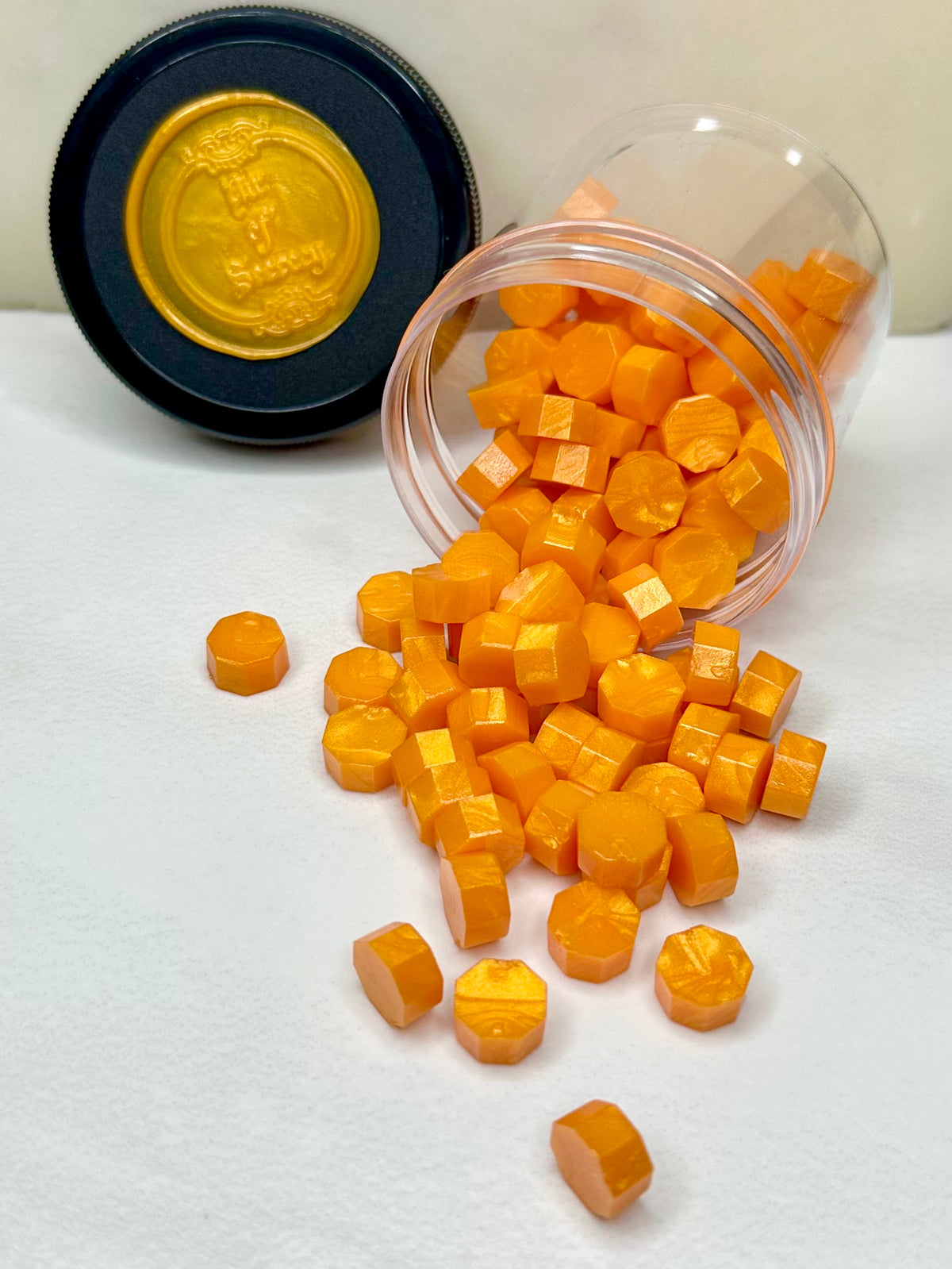 100 Count Freshly Squeezed Sealing Wax Beads– Air Of Secrecy Wax Shop